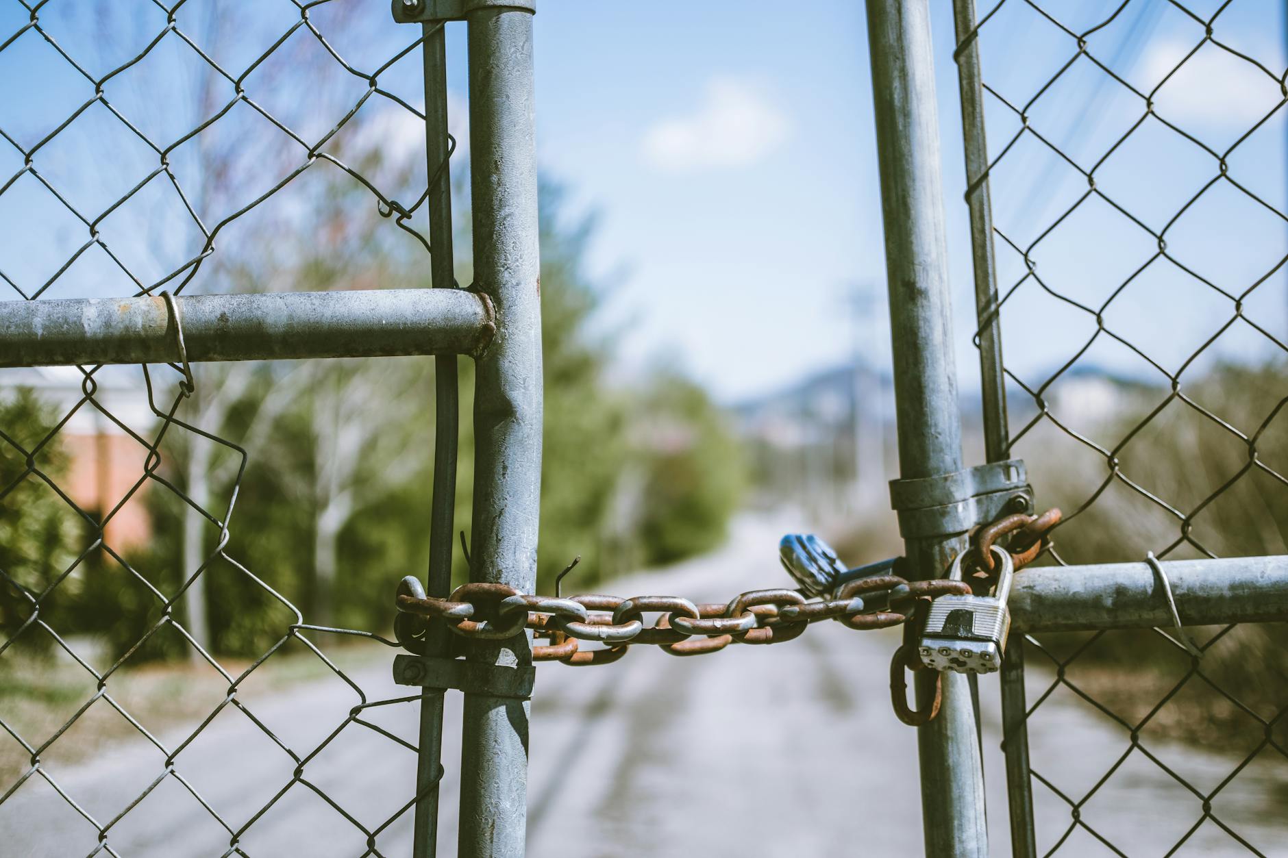 Short Story: The Locked Gate - KITAAB